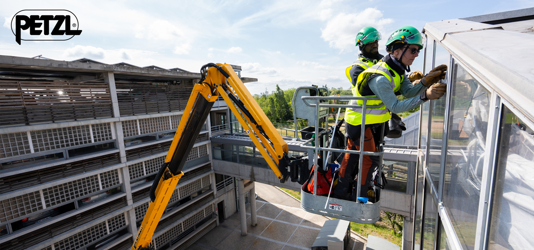 墜落制止用器具の規格に対応したペツルのフルハーネス - PETZL｜PROFESSIONAL