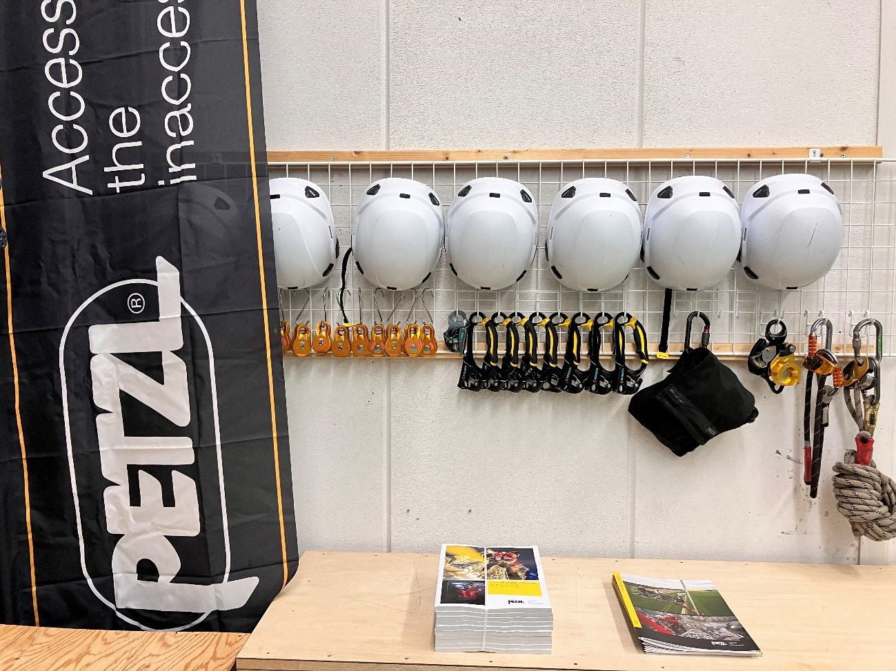 CleanForceJapan 株式会社 - PETZL｜PROFESSIONAL