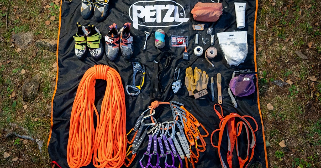 アスリートの装備 – 小武芽生 - PETZL | SPORT